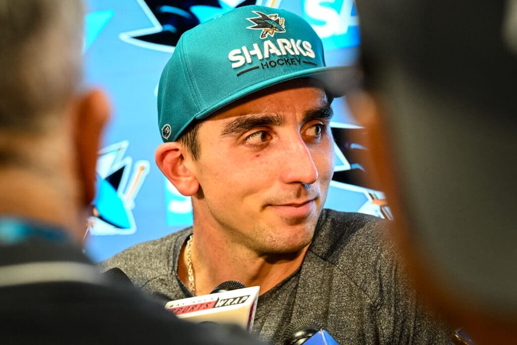 SJHN Daily: Sharks Sign Goalie, Barracuda Release 2025-26 Schedule ...